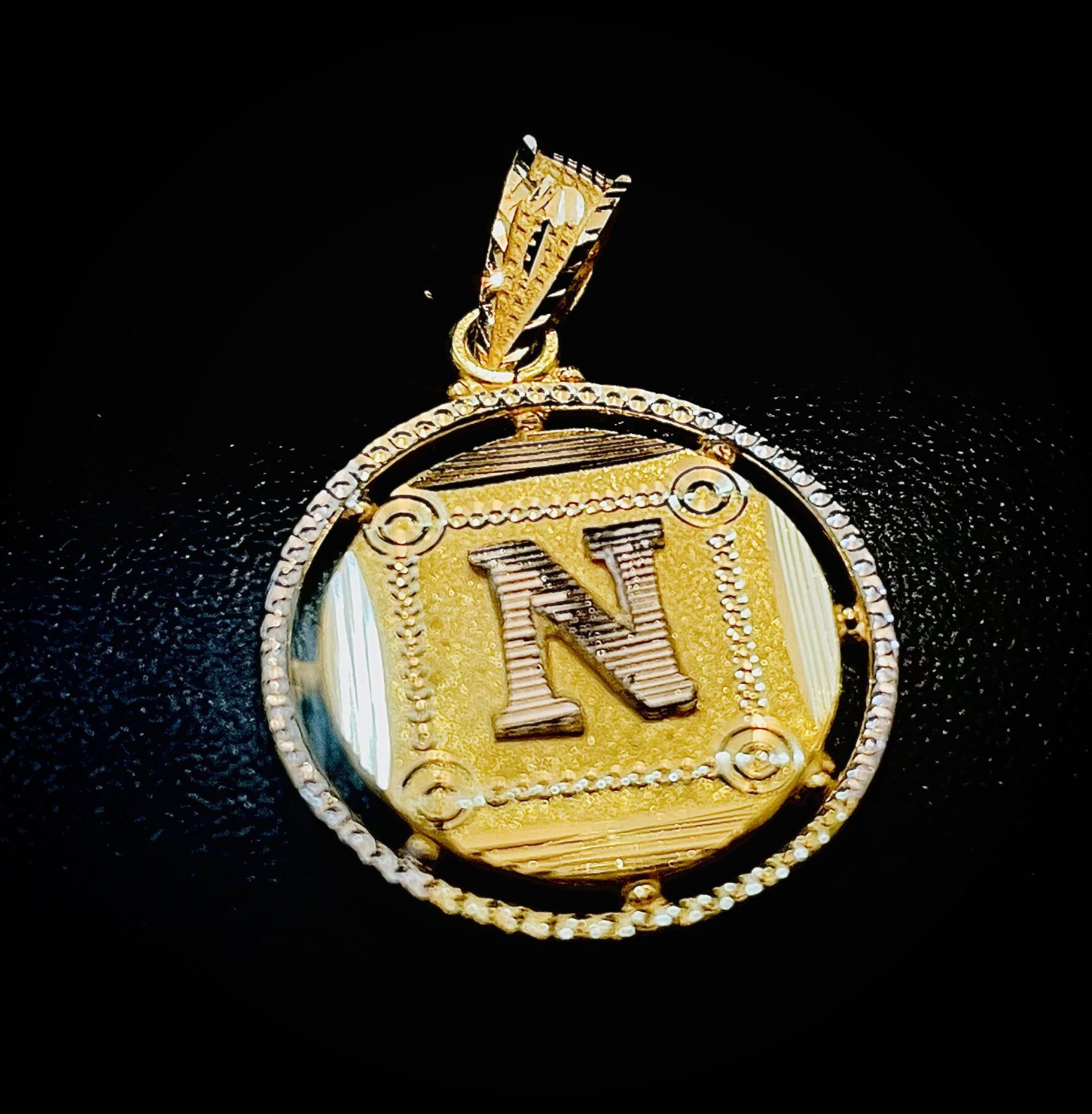Letter "N" Locket - Storelize